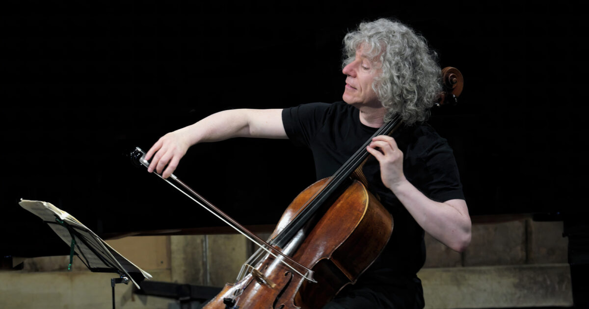Steven Isserlis and Mario Venzago –… | Singapore Symphony Orchestra