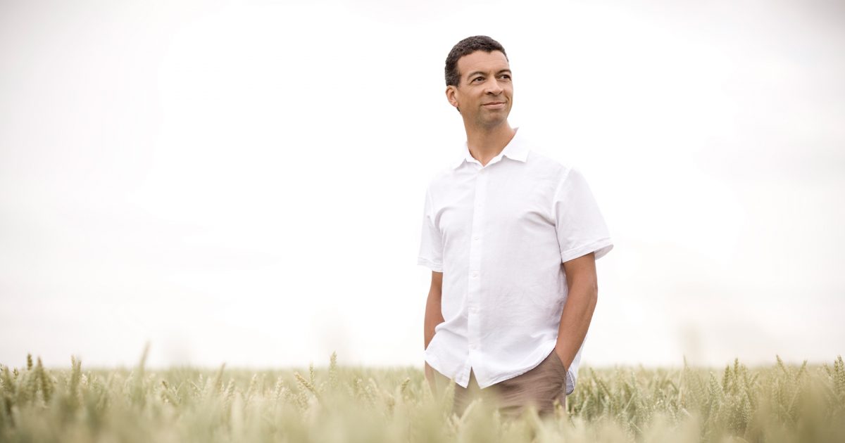Roderick Williams in Recital | Singapore Symphony Orchestra